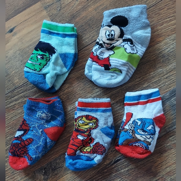 Accessories | 5 Pack Bundle Marveldisney Socks | Poshmark